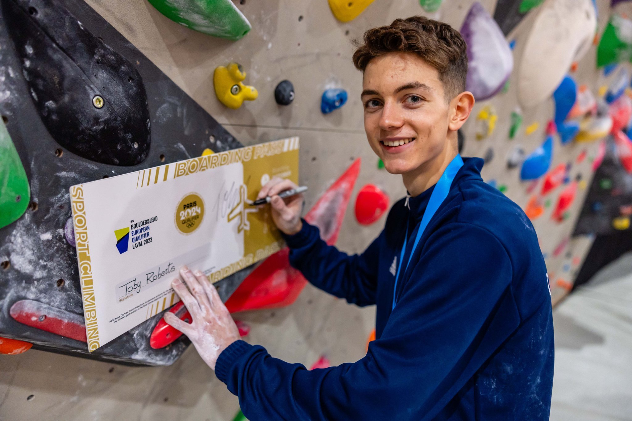 Elstead’s Toby Roberts becomes first British male climber to qualify ...