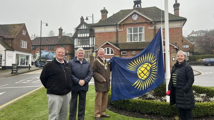 Haslemere Mayor marks Commonwealth Day with flag-raising ceremony ...