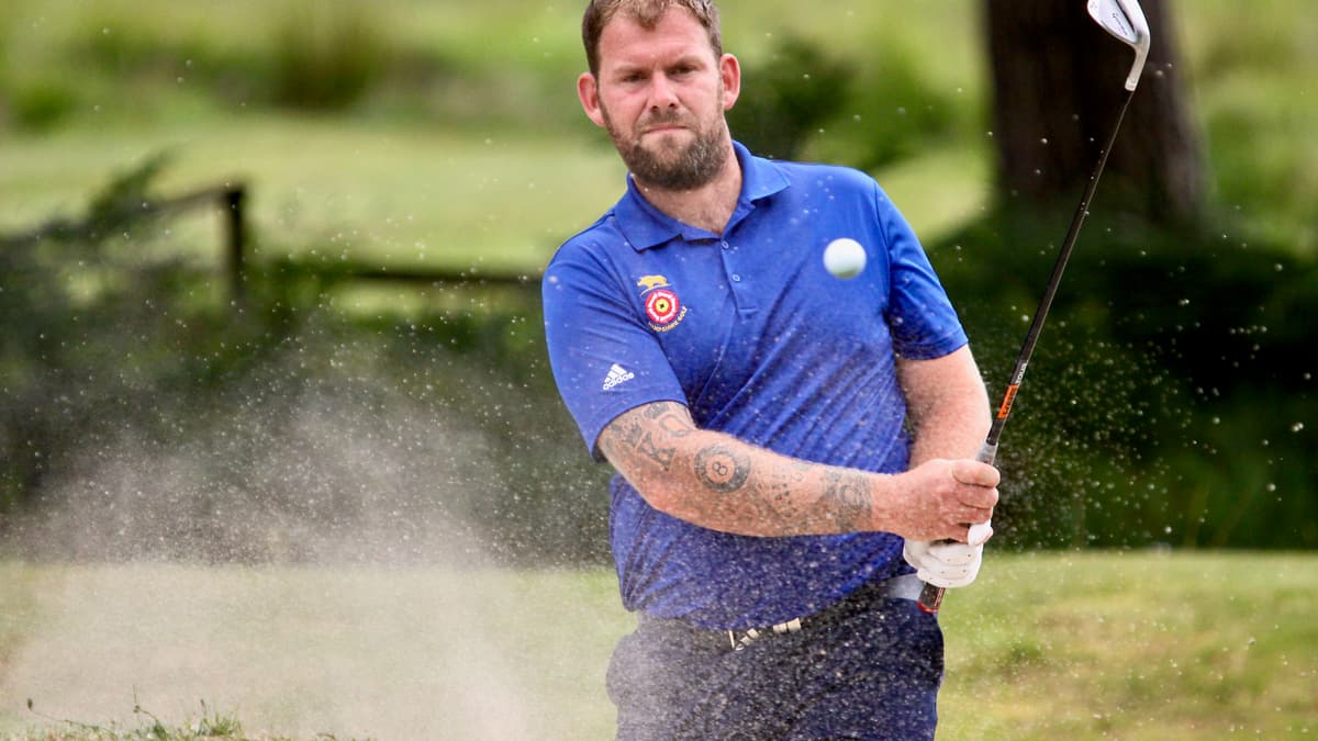 Returning pair help extend Hampshire's remarkable run | haslemereherald.com