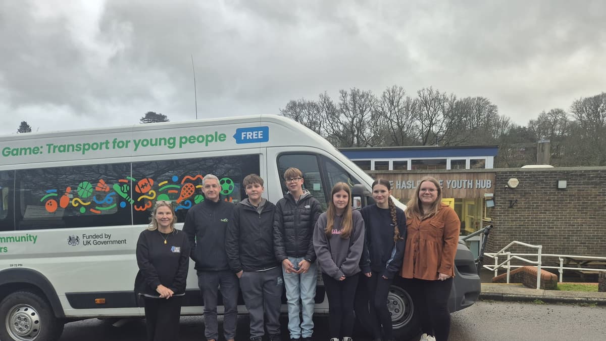 Breaking barriers: Free bus service opens doors for Haslemere's youth ...